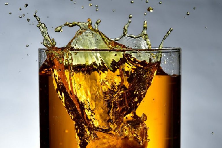 Gin vs Whisky: Battle of the Spirits | Kingsmills Hotel